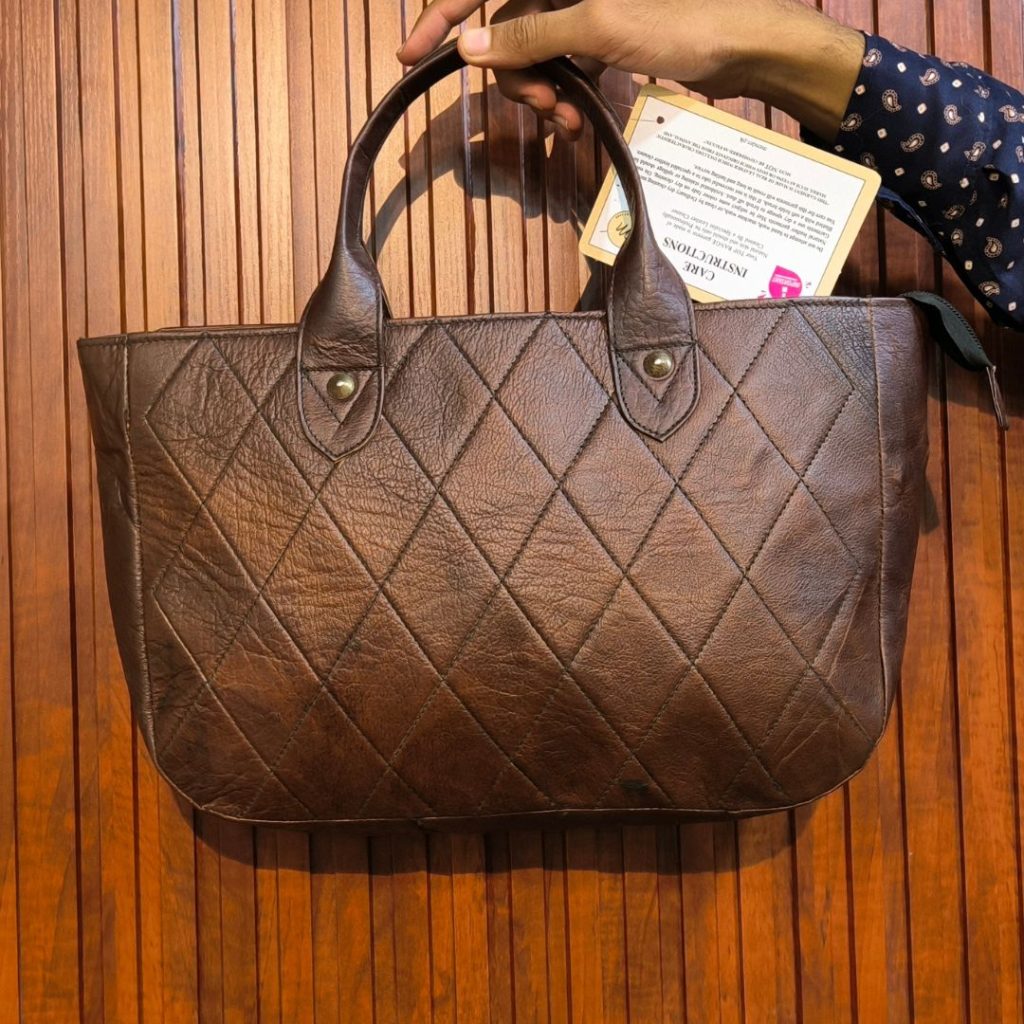 Handbag in Terry Brown Color - Mender Leather Factory